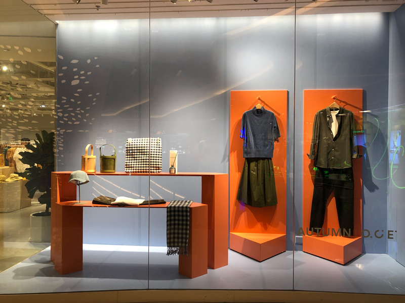 Custom Retail Display | POP Display | Visual Merchandising | Nusun ...